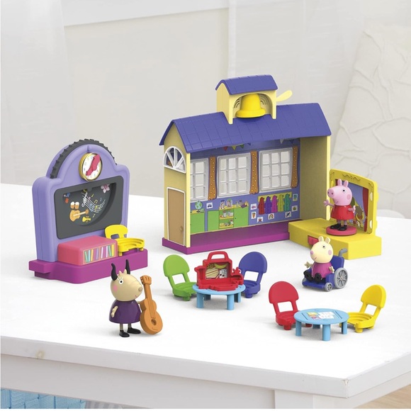 Peppa Pig | Toys | Nib Peppa Pig Peppas Adventures Peppas School ...